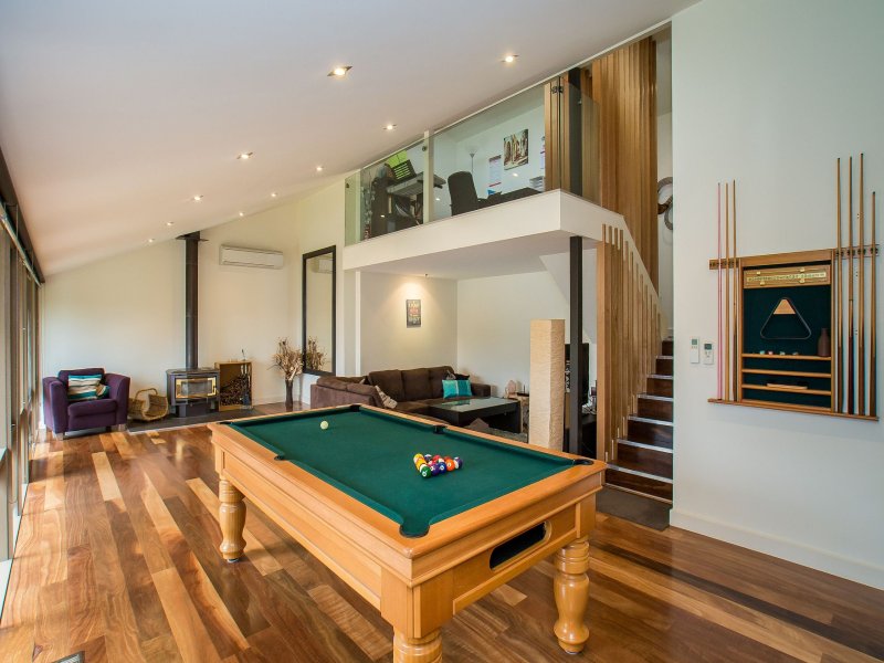 8 Mary Street, Upwey, VIC 3158 - realestate.com.au