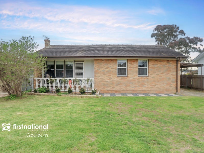32 Renshaw Street, Goulburn, NSW 2580 - Property Details