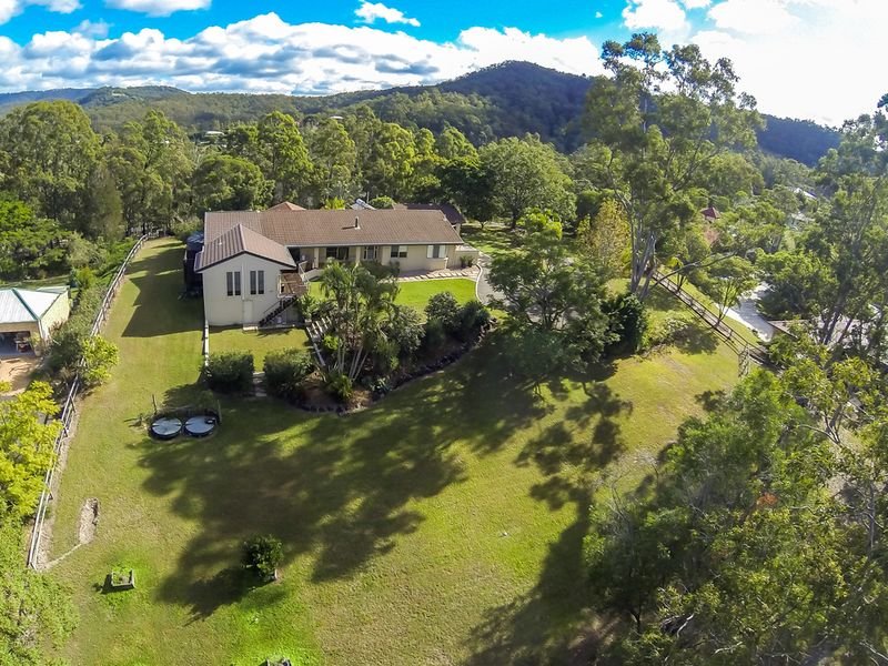 240 Crane Cres, Nerang, QLD 4211 - realestate.com.au