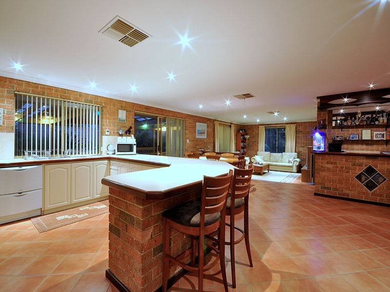 30 Evandale Road, Darch, WA 6065 - Property Details