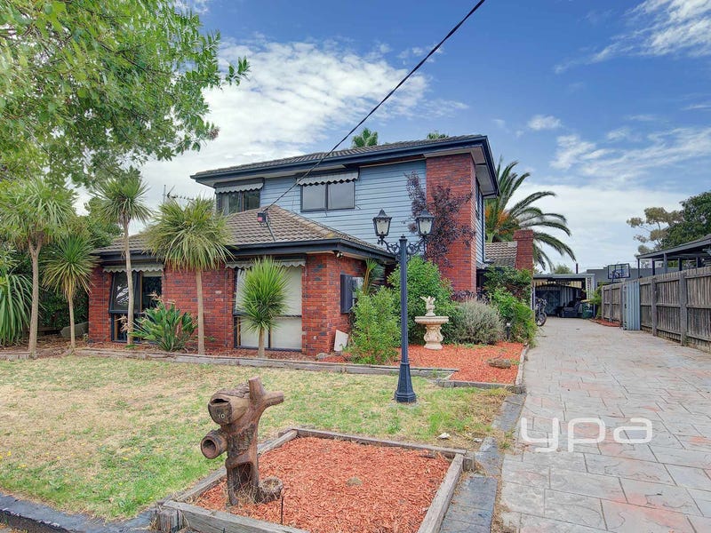10 Spring Valley Avenue, Craigieburn, Vic 3064 - Property Details