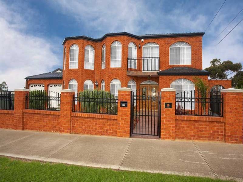 12 Stenson Road, Kealba, Vic 3021 - Property Details