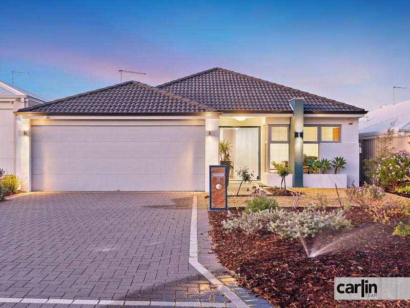 8 Howe Street, Beeliar, WA 6164 - realestate.com.au