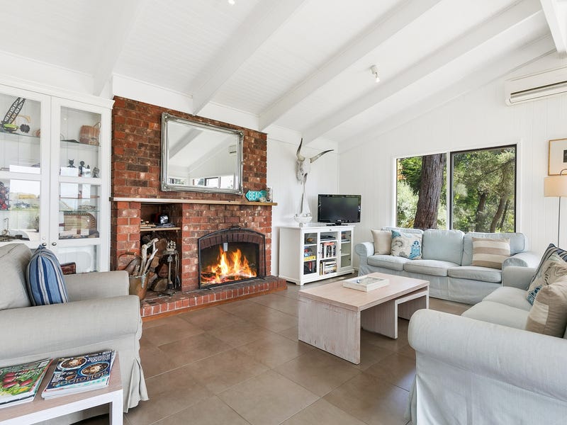 49 Richardson Boulevard, Lorne, VIC 3232 - realestate.com.au