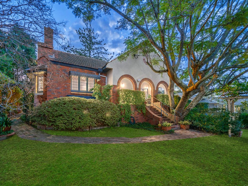 Sold House Prices & Auction Results in Clayfield, QLD 4011 (+1 location ...