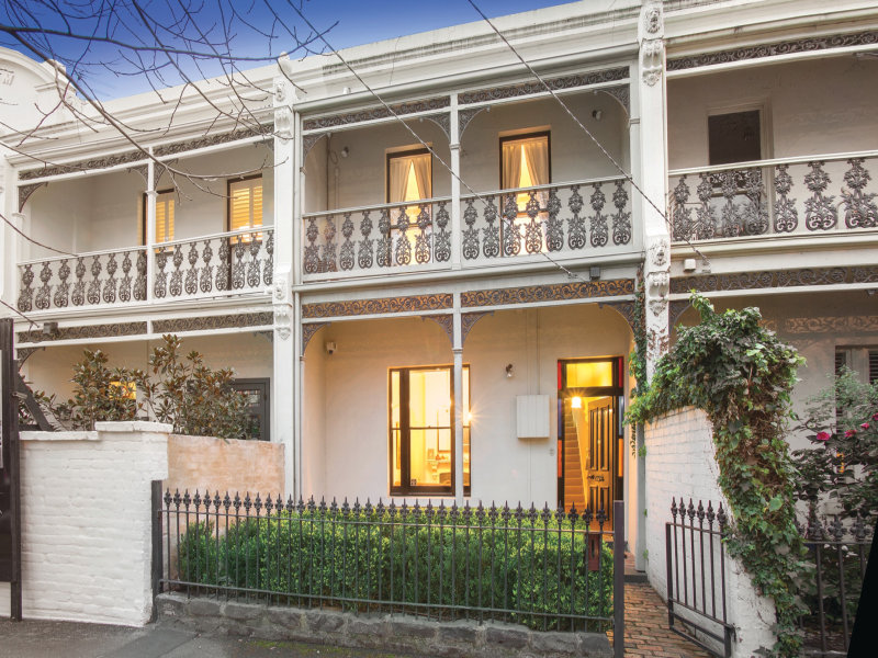 Sold Property Prices & Auction Results in Albert Park, VIC 3206 (+1 ...