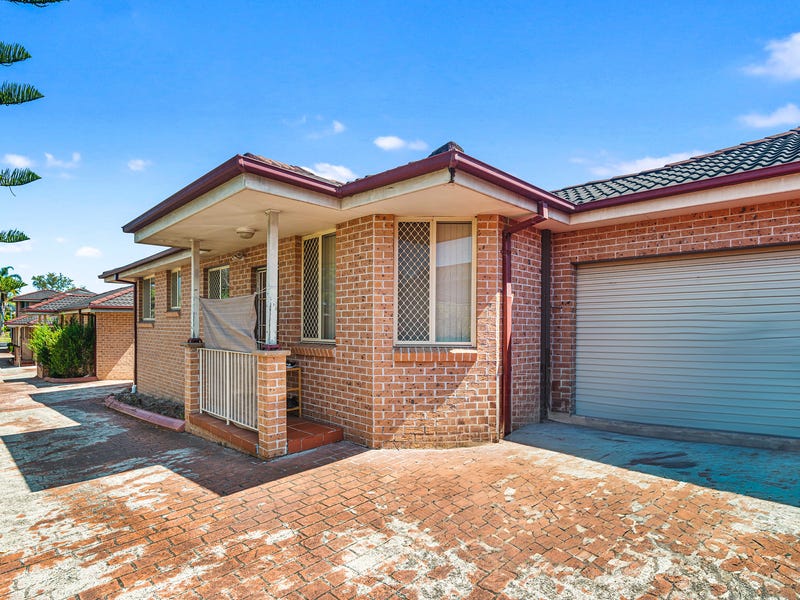 4/81 Cardigan road, Greenacre, NSW 2190 - Property Details