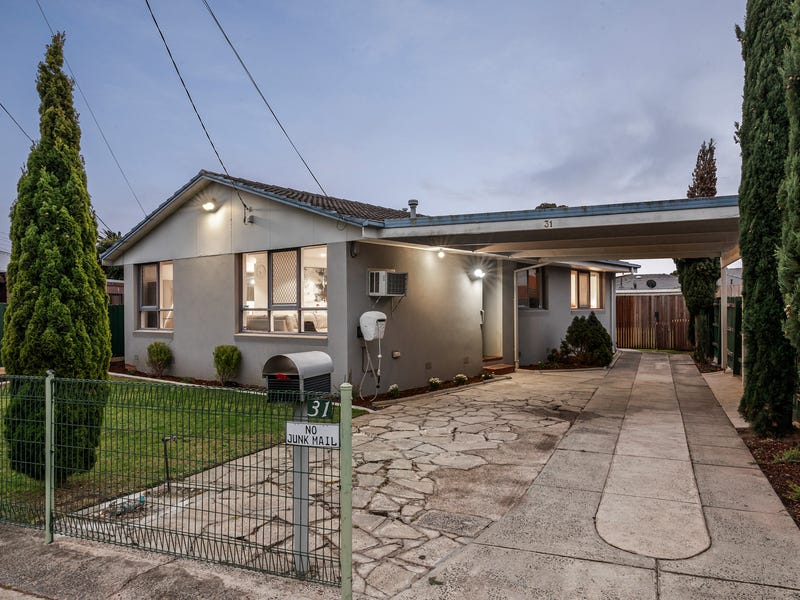 31 Eildon Drive, Keysborough, Vic 3173 - Property Details