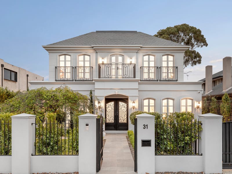 31 Huntingfield Road, Brighton, Vic 3186 - Property Details