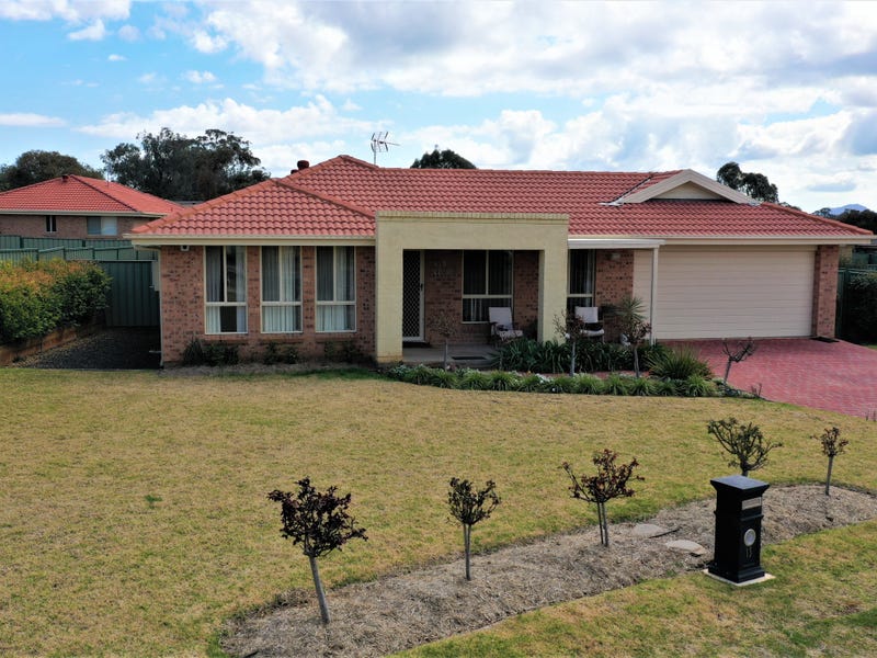 13 Peter Coote Street, Quirindi, NSW 2343 - Property Details