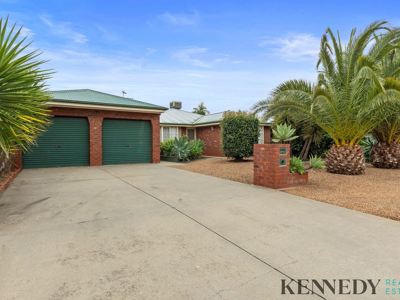 1 Karli Gardens, Yarrawonga, Vic 3730 - Property Details