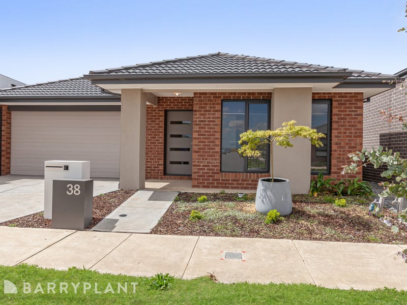 38 Mound Avenue, Donnybrook, Vic 3064 - Property Details