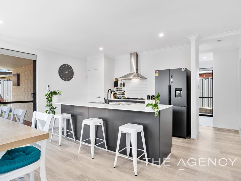 45 Marsland Road, Midvale, WA 6056 - Property Details