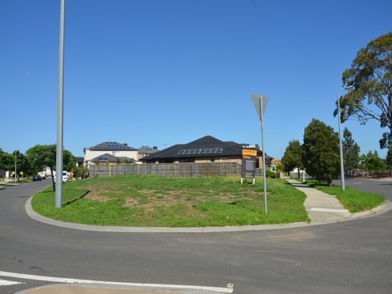 1 Dalmatia Way, Sunshine West, VIC 3020 - realestate.com.au