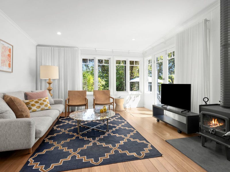 92 Main Road, Hepburn Springs, VIC 3461 - realestate.com.au