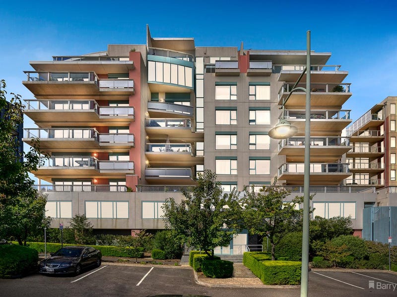 501/1 Sovereign Point Court, Doncaster, Vic 3108 - Property Details