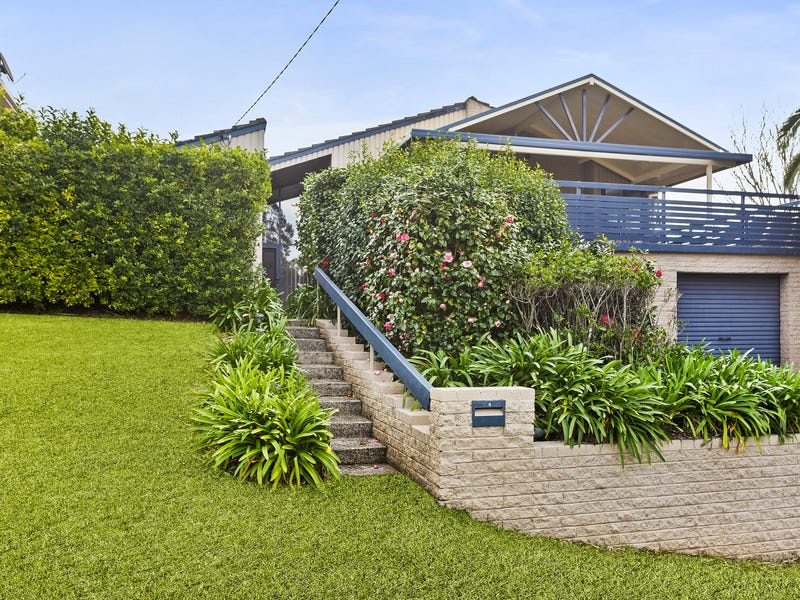 4 Springfield Avenue, Figtree, NSW 2525 - Property Details