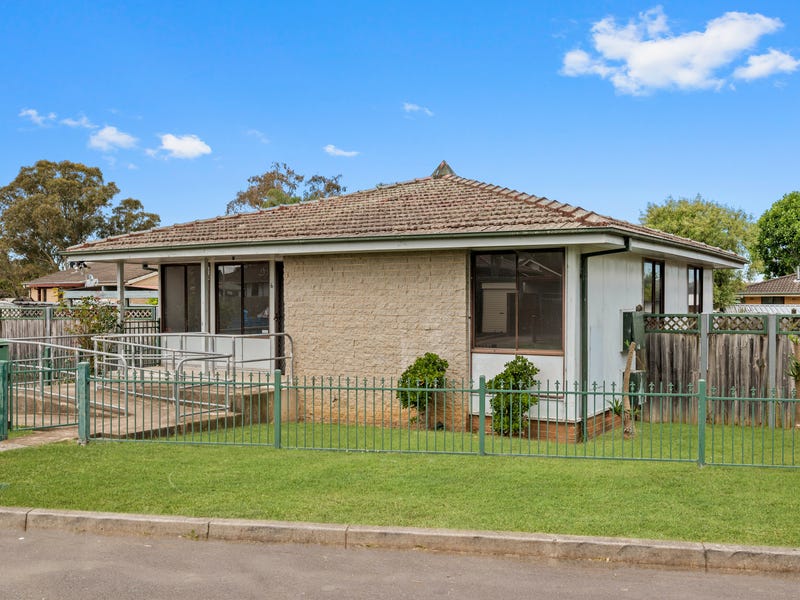 6 Wanganella Way, Airds, NSW 2560 - Property Details