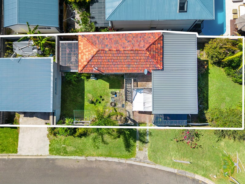 130 Warringah Road, Narraweena, NSW 2099 - Property Details