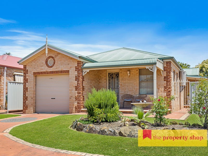 8e Cedar Avenue Mudgee Nsw 2850 Property Details
