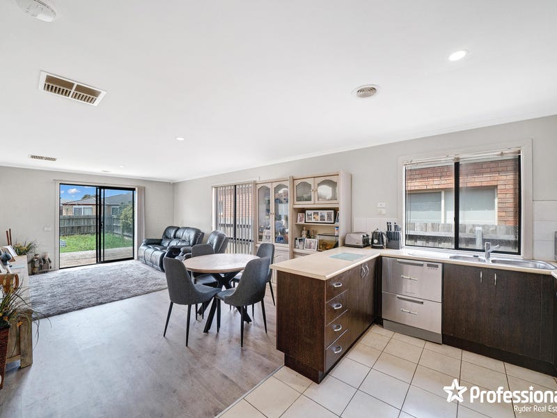 39 Sirius Way, Kurunjang, Vic 3337 - Property Details