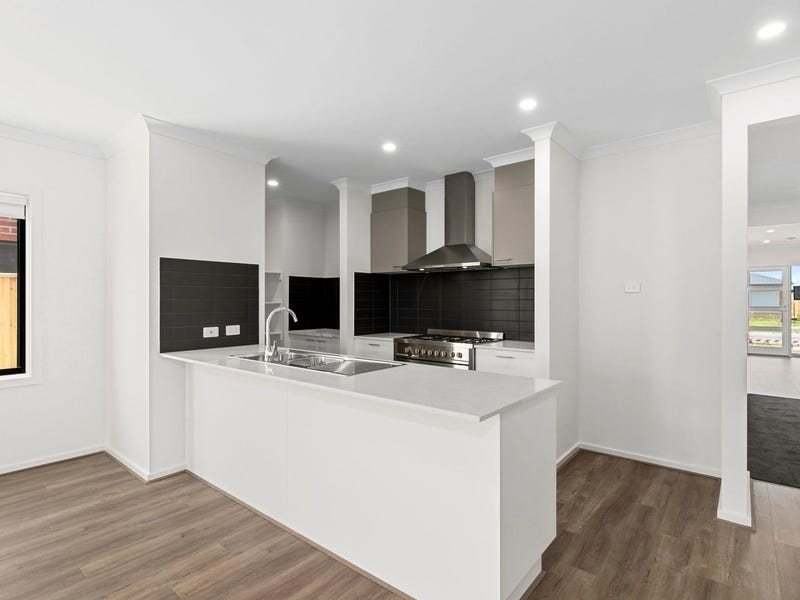 63 Holst Street, Armstrong Creek, VIC 3217 - realestate.com.au