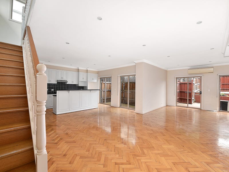 4/116 Summerhill Road, Reservoir, Vic 3073 - Property Details