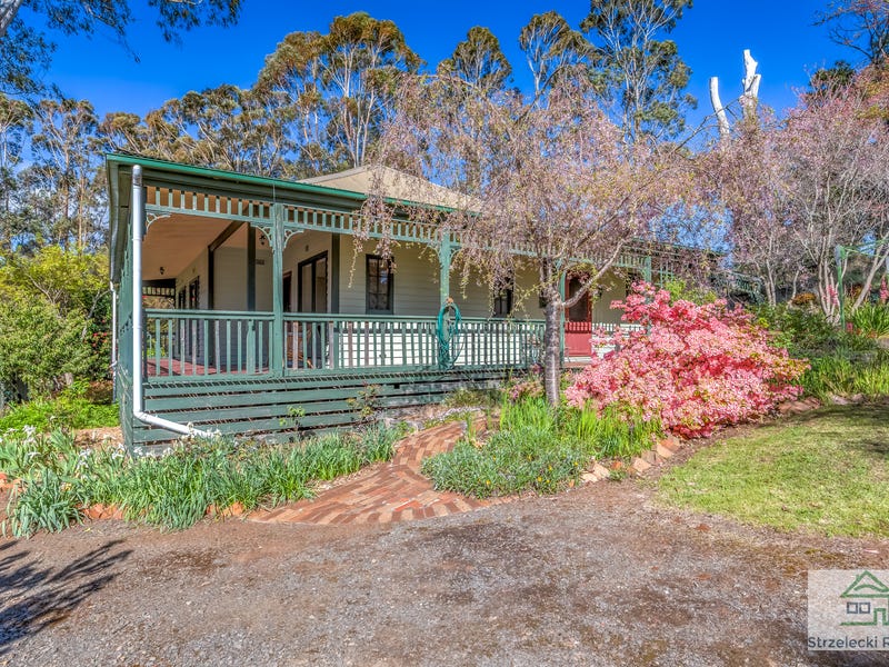 56 Moore St, Erica, Vic 3825 - Property Details