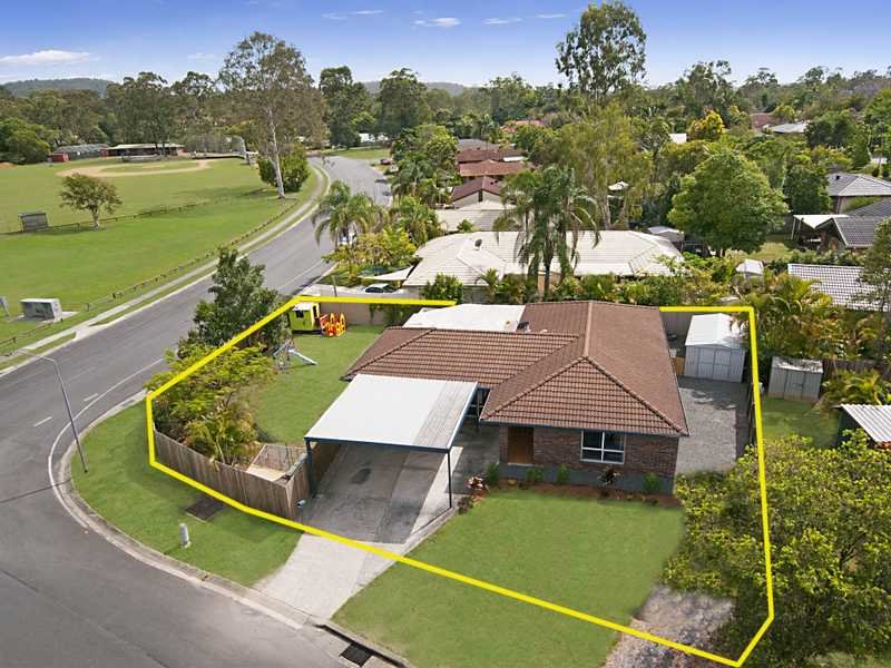 1 Branston Court, Nerang, Qld 4211 - Property Details