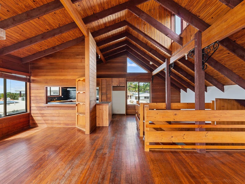 2 Inala Avenue, Tugun, Qld 4224 - Property Details