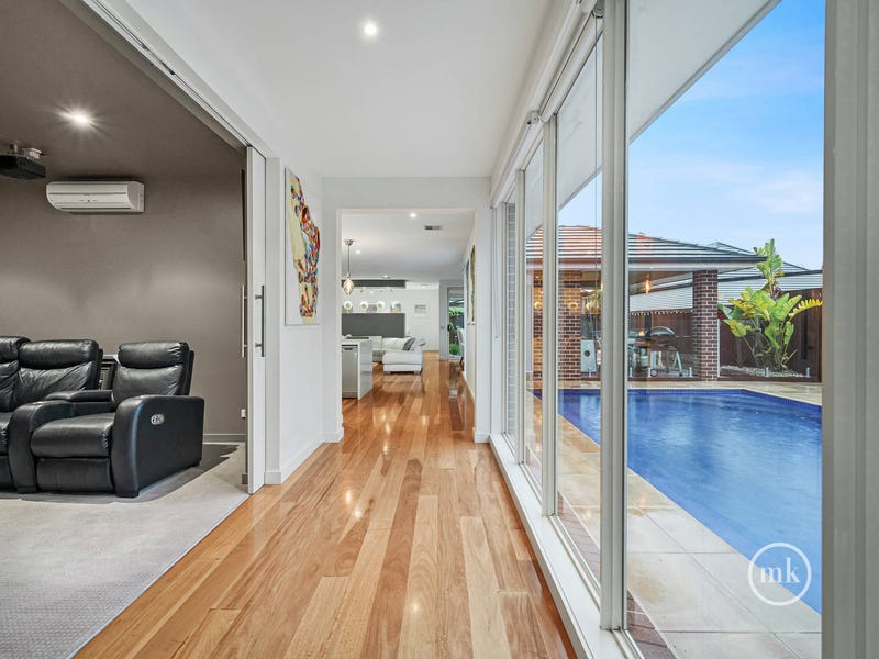 9 Barrett Place, Doreen, VIC 3754 - realestate.com.au