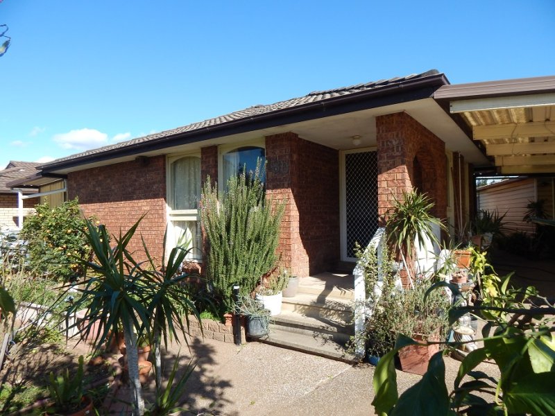 180 Edensor Road, Edensor Park, NSW 2176 - realestate.com.au