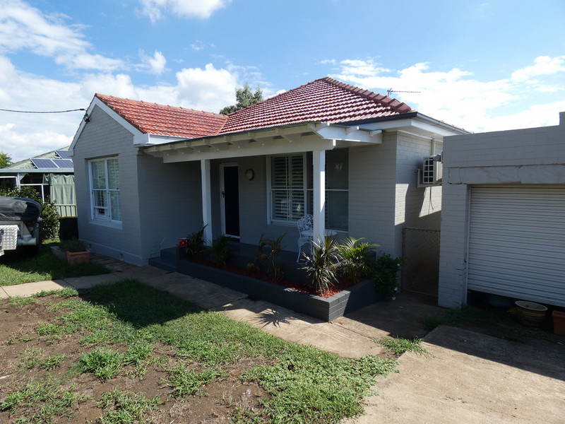 16 Flanders Avenue, Muswellbrook, NSW 2333 - realestate.com.au