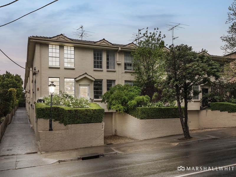 18/38 Grange Road, Toorak, Vic 3142 - Property Details