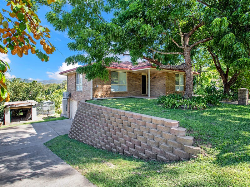 25 Hill Street, Sarina, Qld 4737 - Property Details