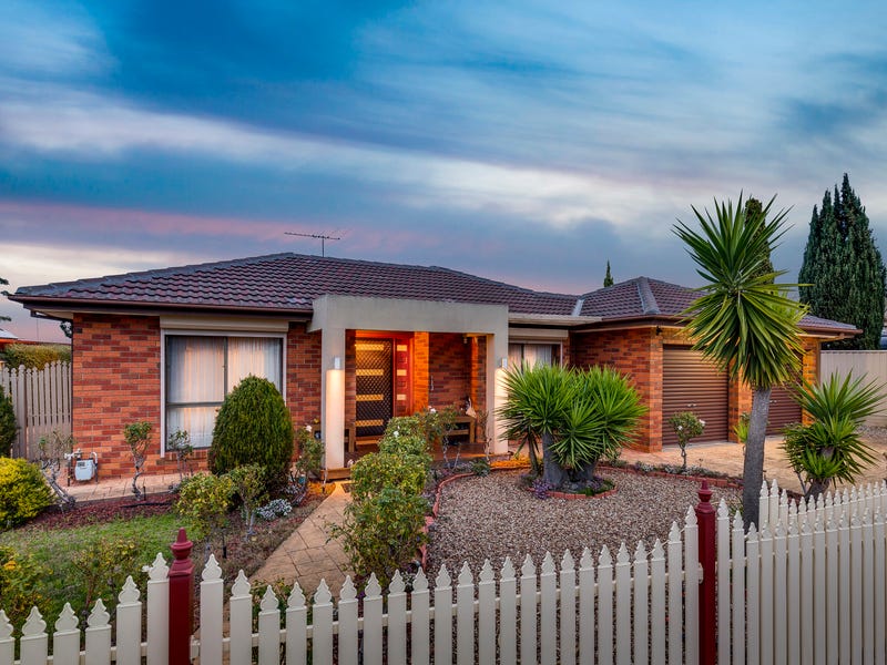 3 Truro Cres, Keilor Lodge, VIC 3038 - realestate.com.au