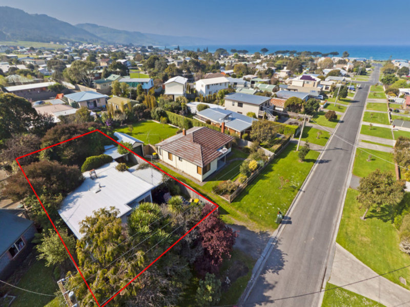44 Thomson Street, Apollo Bay, VIC 3233 - realestate.com.au