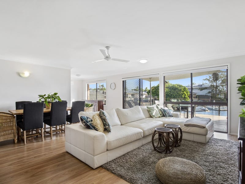 8 Nootka Court, Broadbeach Waters, Qld 4218