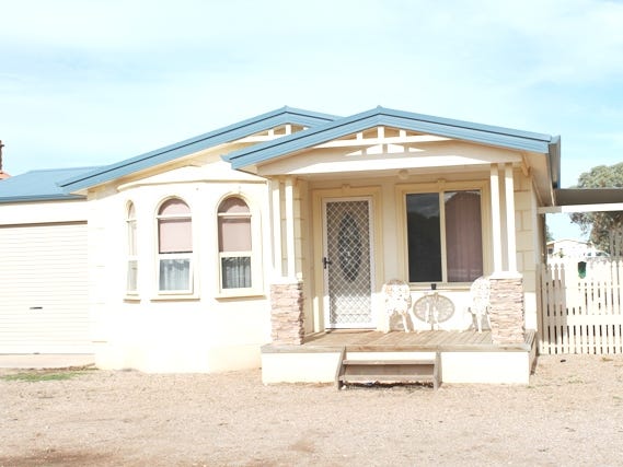 31 Lincoln Hwy, Cowell, SA 5602 - Property Details