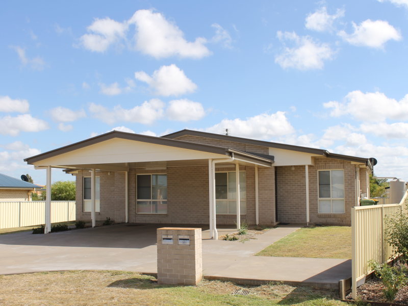 16 Debbie Court, Oakey, QLD 4401 - realestate.com.au