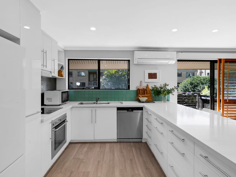 7/9 Land Street, Toowong, Qld 4066 - Property Details