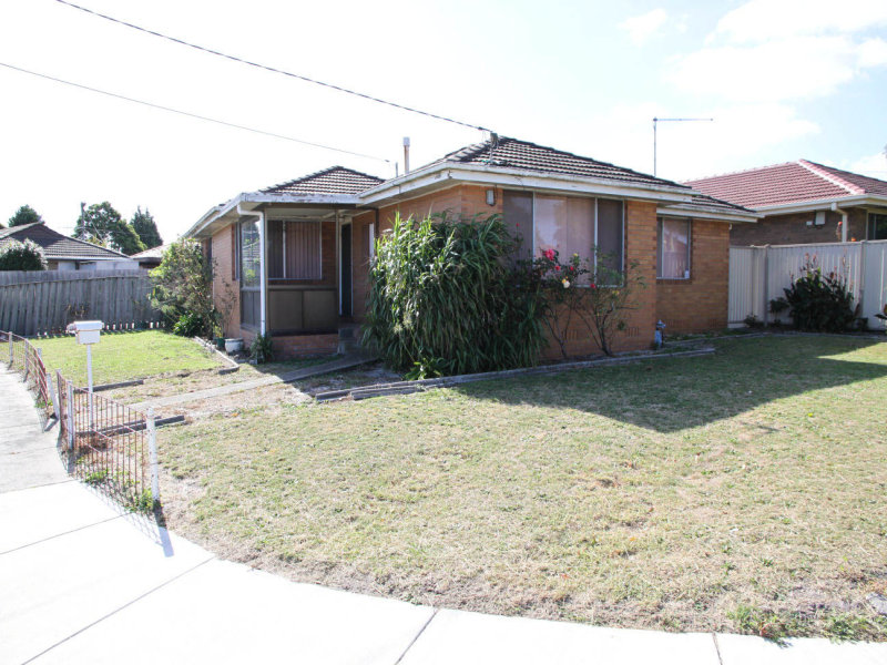 30 Spring Road, Springvale South, VIC 3172 - realestate.com.au