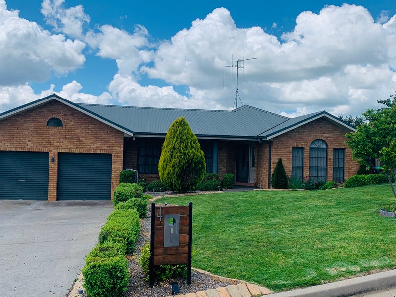 4 Emily Place, Orange, NSW 2800 - Property Details