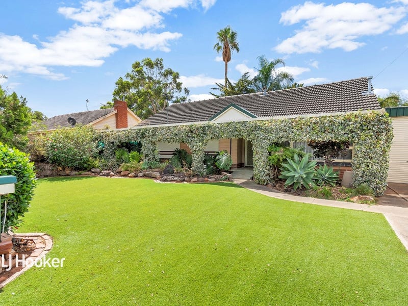 9 Collins Street, Elizabeth Downs, SA 5113 - realestate.com.au