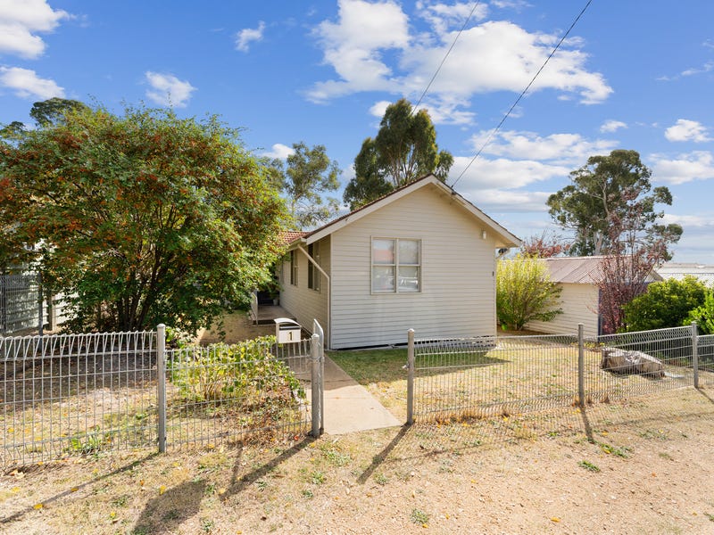 1 Nyora Street, Cooma, NSW 2630 - Property Details