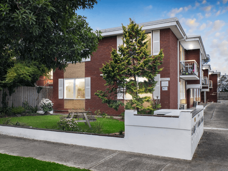 1/24 Eldridge Street, Footscray, Vic 3011 - Property Details