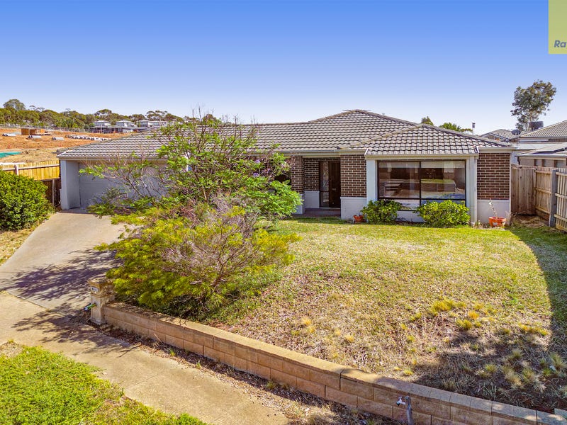 44 Silverdale Drive, Darley, Vic 3340 - Property Details