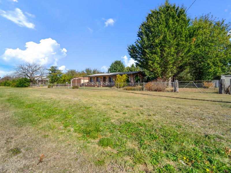 13 Walker Street, Bredbo, NSW 2626 - Property Details