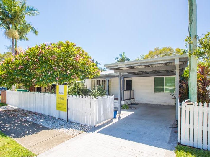 3 Harris Street, Labrador, QLD 4215 - realestate.com.au