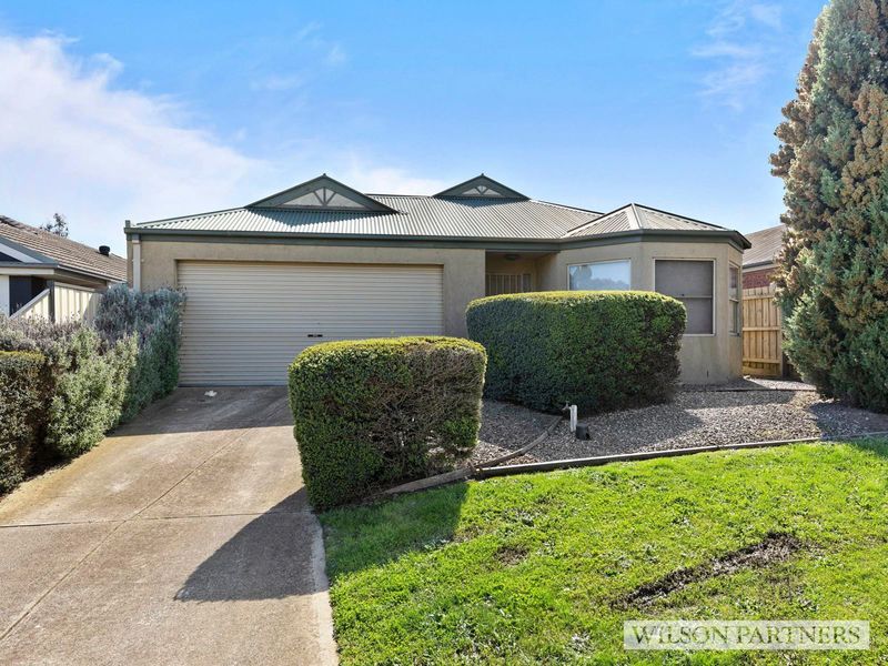11 Alan Drive, Wallan, Vic 3756 - Property Details